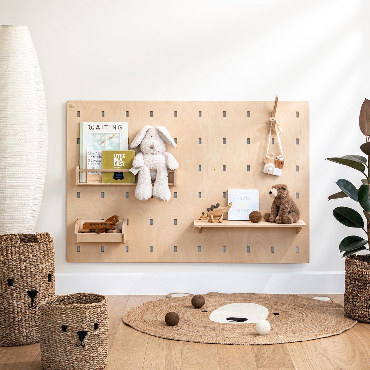 Lila Montessori Pegboard Play Set: Foster Independent Play and Learning ...